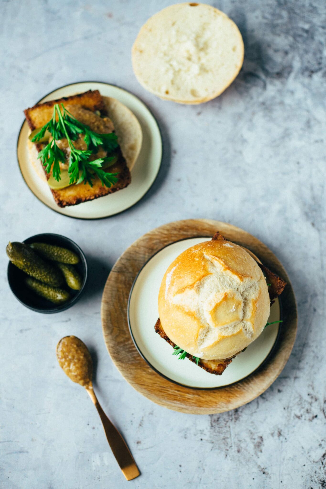 Vegane Leberkas Semmel (10 Minuten) — VEGANE VIBES